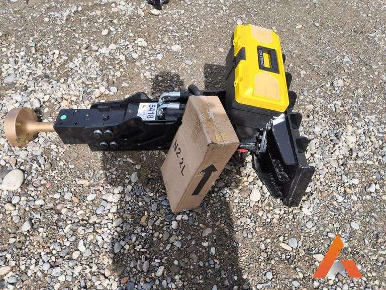 "Unused" 2025 GIYI GY-D45 Mini Skid Steer Post Driver - Ascent Auction