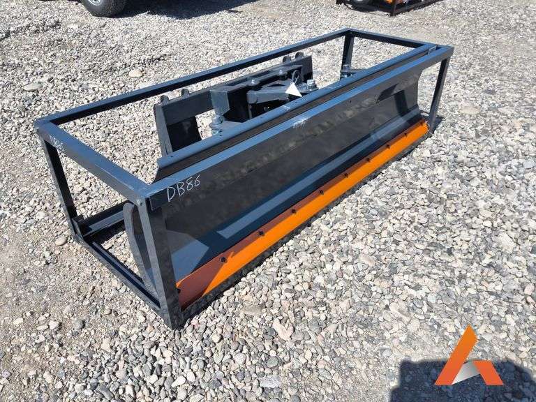 "Unused" TMG 86'' Skid Steer Dozer Blade/Snow Pusher - Ascent Auction