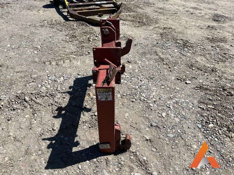 3 PT. Hitch adapter - Ascent Auction