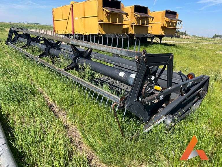 1997 Macdon 960 Harvest Swather Header, 25' - Ascent Auction