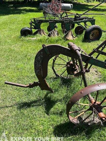 John Deere Single Shank Ripper - Advantage Land Co./G3 Auction - South ...