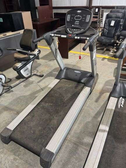 BH FITNESS TREADMILL - Auctioneer Express