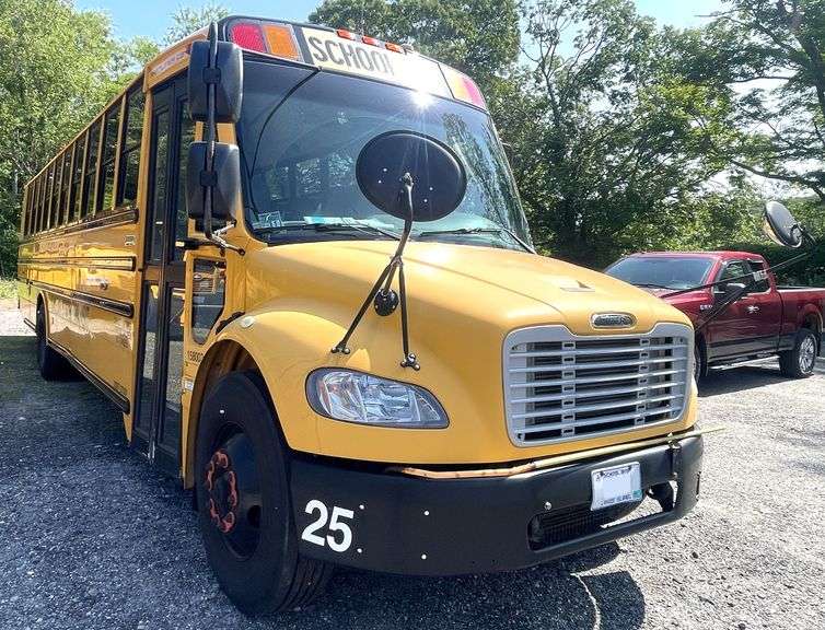 2015 FREIGHTLINER B2 THOMAS SAF-T-LINER C2 SCHOOL BUS #COV 25 - Mathies ...