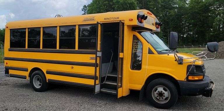 2013 CHEVROLET EXPRESS 4500 THOMAS MINOTOUR SMALL SCHOOL BUS #5562 ...