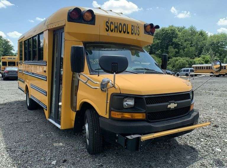 2012 CHEVROLET TRANS TECH EXPRESS 4500 SCHOOL BUS #2330 - Mathies ...