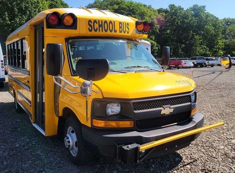 2012 CHEVROLET EXPRESS 4500 TRANS TECH SMALL SCHOOL BUS #2348 - Mathies ...