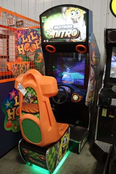 Chicago Gaming Co. Nicktoons Nitro driving arcade game - Backes ...
