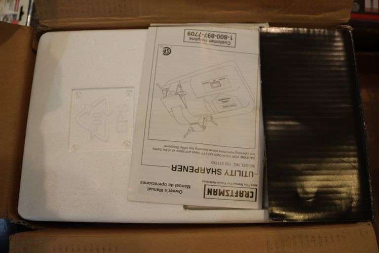 Craftsman 21174 utility blade sharpener - Backes Commercial Auctioneers