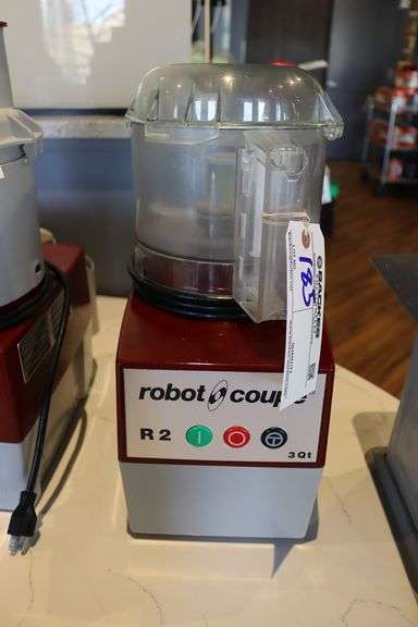 Robot Coupe R2 counter top 3 quart food processor with extra housing ...
