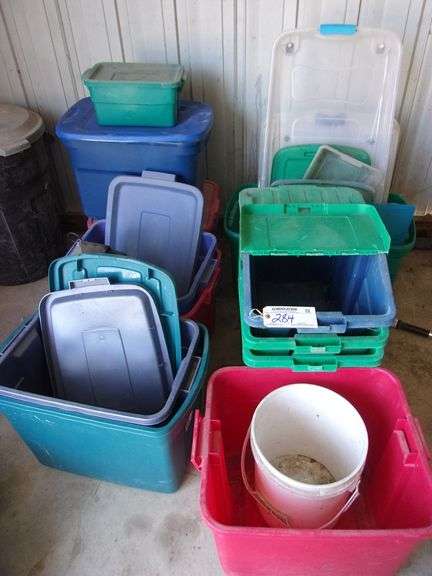 All to go totes, some with lids - Backes Commercial Auctioneers