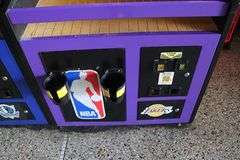 ICE NBA Hoops Los Angeles Lakers basketball arcade game - accepts ...