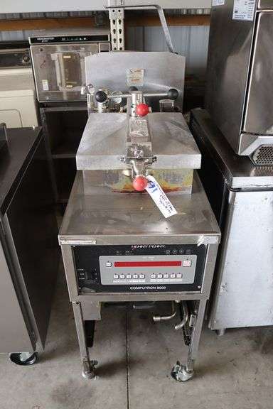 Henny Penny electric portable pressure fryer with Computron 8000 ...