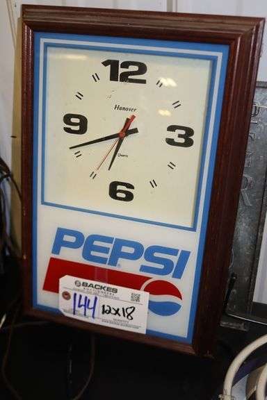 12" x 18" Pepsi clock - Backes Commercial Auctioneers
