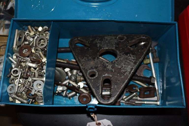 Claas 16" metal tool box with puller parts - Backes Commercial Auctioneers