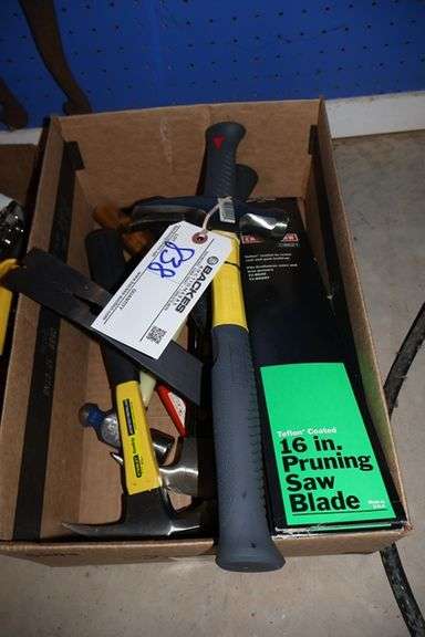 Box to go - Claw hammer & pry bar - Backes Commercial Auctioneers