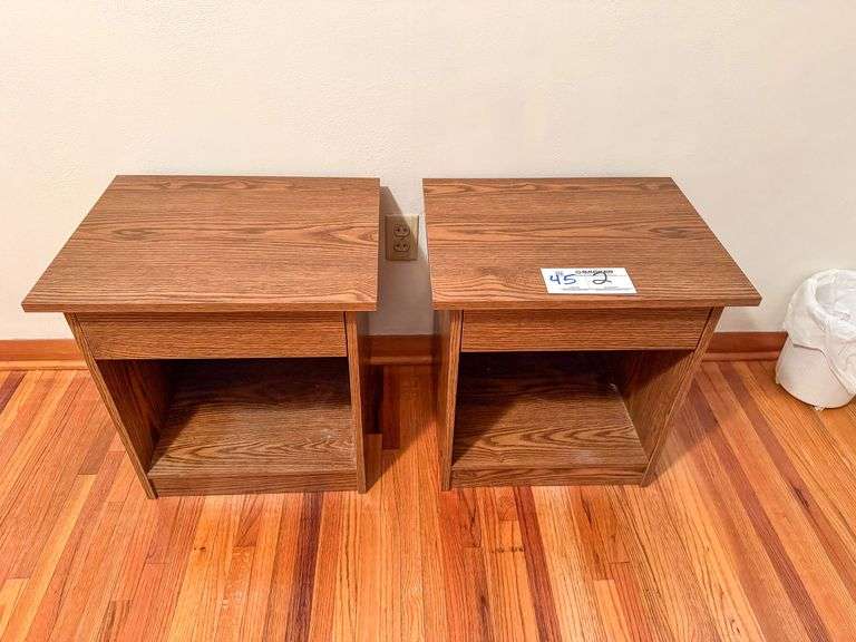 2 Night stands - Backes Commercial Auctioneers