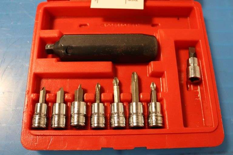 Snap-On impact driver set - Backes Commercial Auctioneers