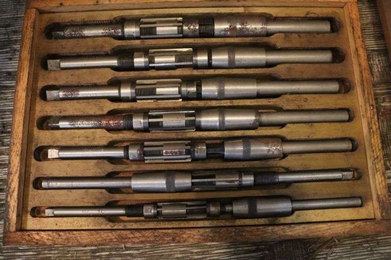 7 piece precision pilot reamer kit - Backes Commercial Auctioneers