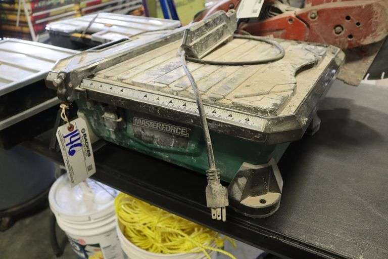 Masterforce 7" electric wet tile saw - Backes Commercial Auctioneers