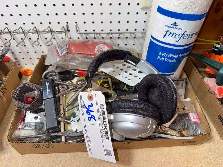 Box of misc. hardware - Backes Commercial Auctioneers