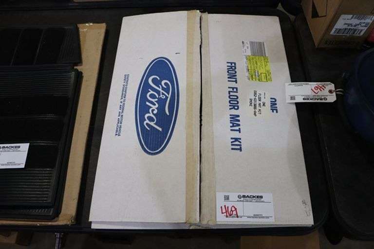 Ford front floor matt kit - Backes Commercial Auctioneers
