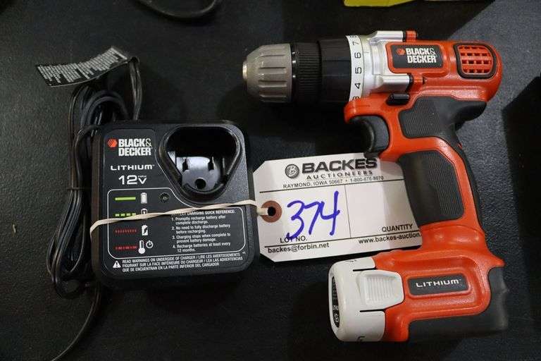 Black & Decker 12 volt battery screw gun with charger & 1 battery - Backes Commercial Auctioneers