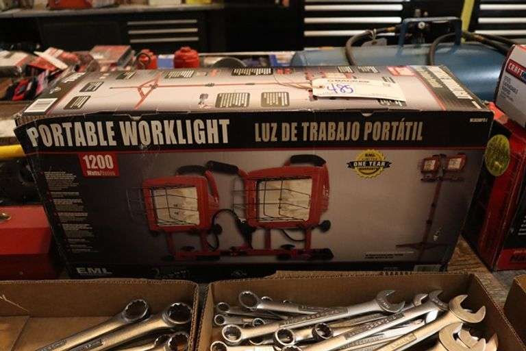 EML portable halogen work light - Backes Commercial Auctioneers
