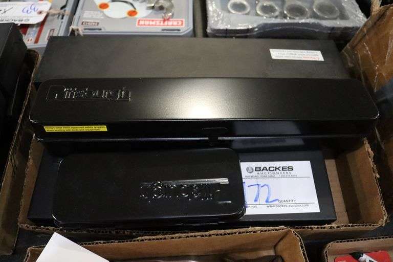 Box flat to go - Assorted metal empty socket boxes - Backes Commercial ...