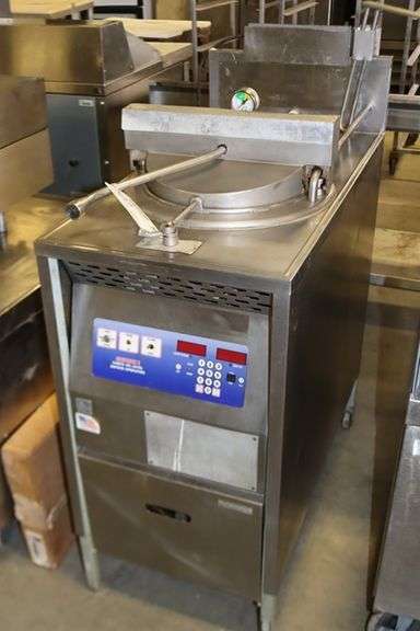 Broaster 1800 gas portable pressure fryer with filter system, filter ...