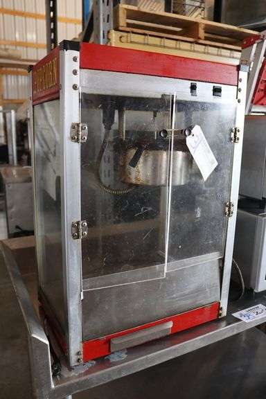 Paragon TP-8 counter top popcorn machine - needs light cleaning ...