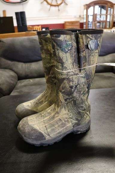 Field & Stream boots - guessing size 10.5 - Backes Commercial Auctioneers