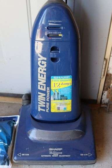 Sharp Twin Energy vacuum - Backes Commercial Auctioneers