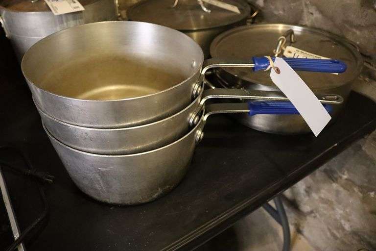 Times 3 - 20 Quart sauce pans - no lids - Backes Commercial Auctioneers