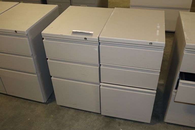 Times 2 - 3 drawer filing cabinets - Backes Commercial Auctioneers