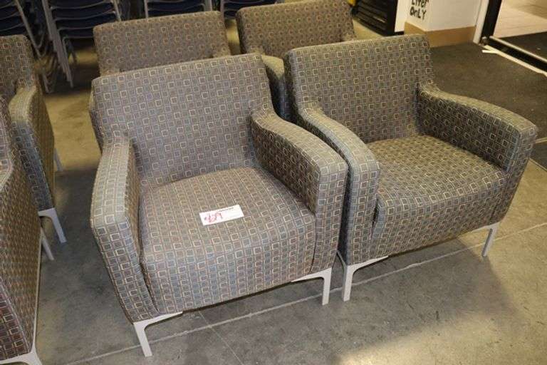 Times 4 - Olive green tweed lounge chairs - Backes Commercial Auctioneers