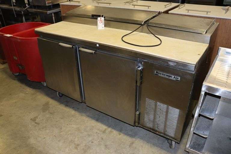 Beverage Air PT67 - portable 2 door pizza make table - Backes ...