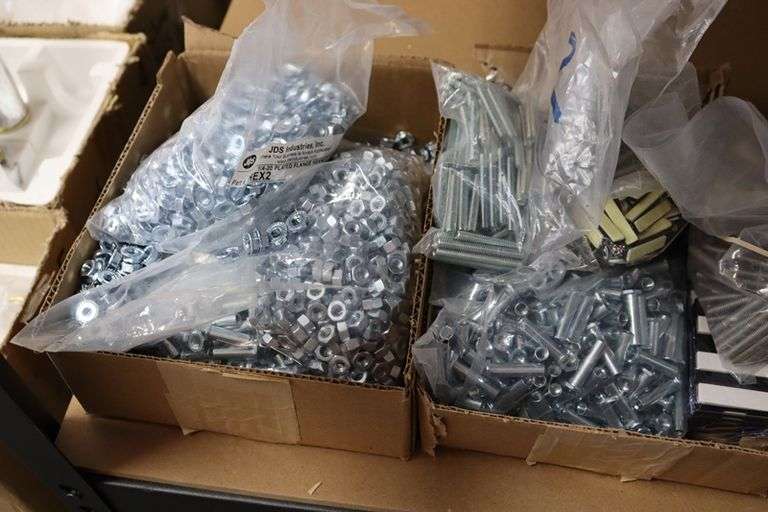 All to go - Trophy hardware - Backes Commercial Auctioneers