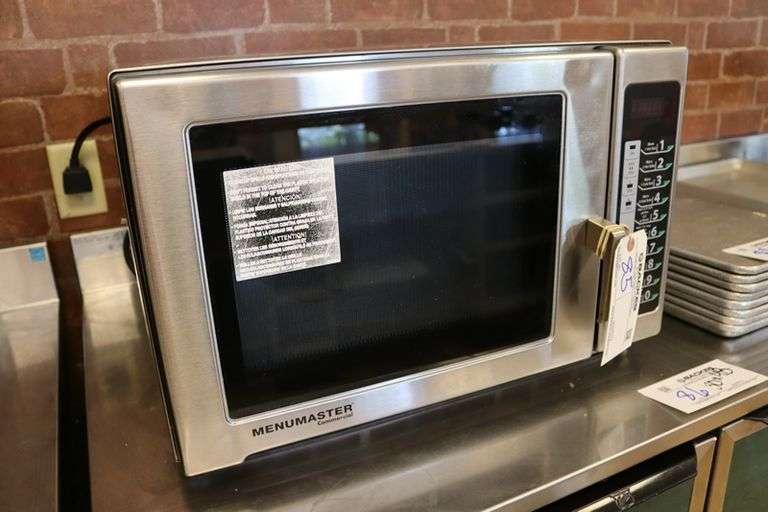 Menumaster RFS12TSW stainless microwave - Backes Commercial Auctioneers
