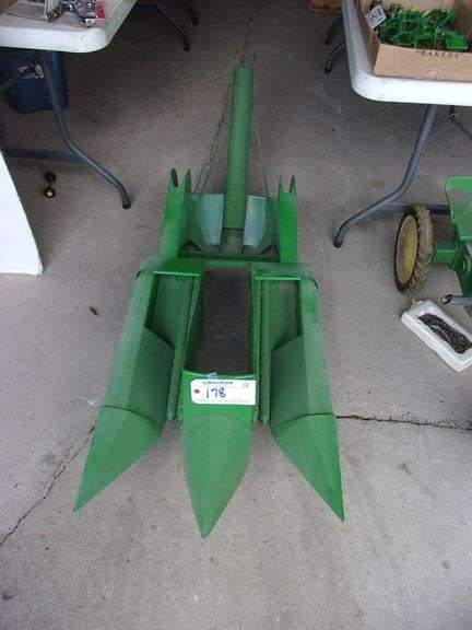 Hand crafted metal Corn Picker for John Deere pedal tractor - Backes ...