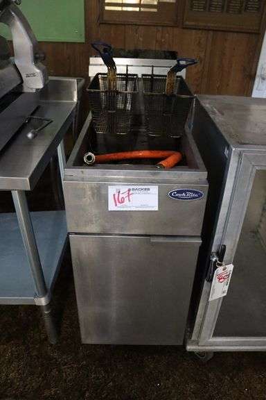 Cookrite portable 40 lb. gas fryer - Backes Commercial Auctioneers