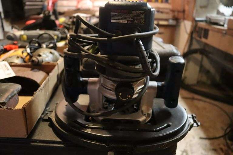 Ryobi R160 router with carrying case - located in basement - Backes ...