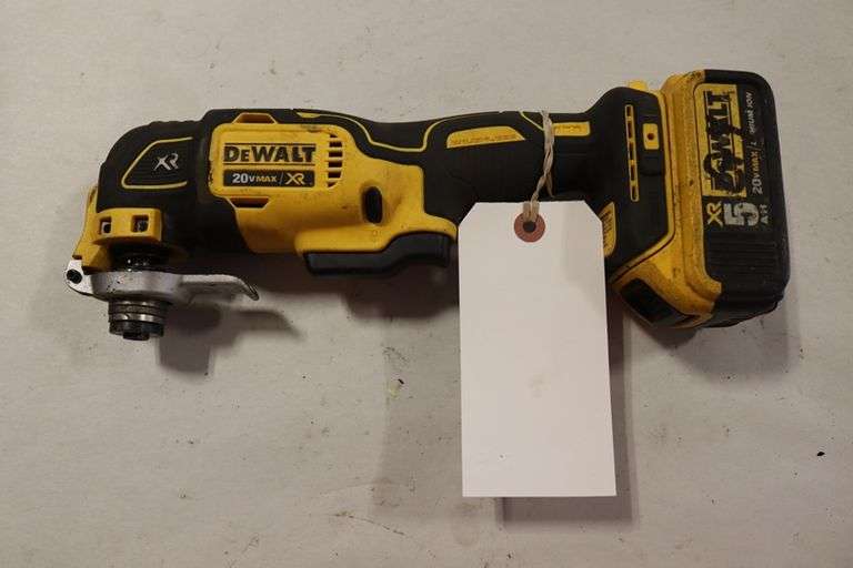 DeWalt DCS355 battery operated multi tool with 1 battery , no charger ...