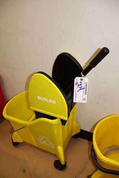 Ecolab mop bucket - Backes Commercial Auctioneers