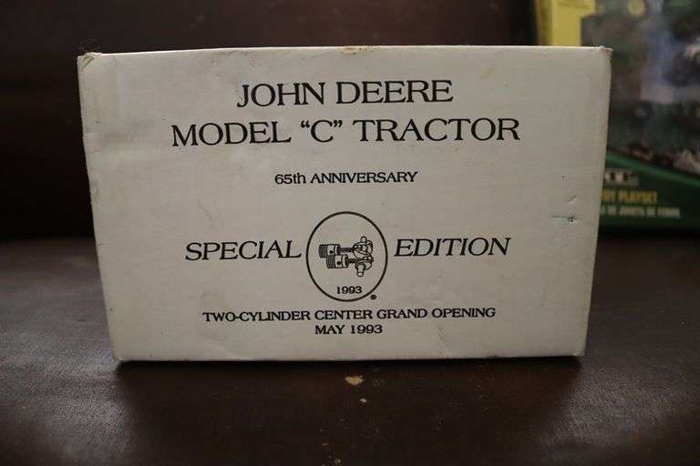 Ertl 1993 number 1613 John Deere C Special Edition tractor in box ...