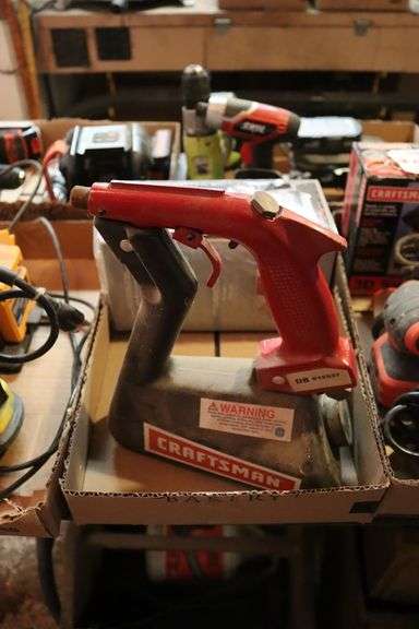 Pair to go - Craftsman pneumatic sprayer & Powermate spray gun ...
