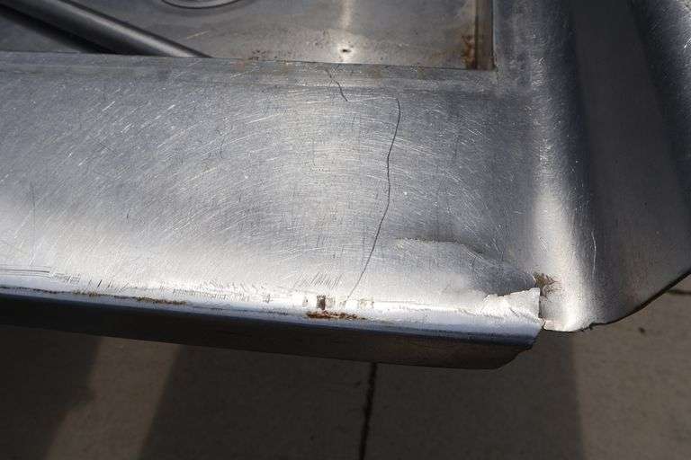 72" Stainless right hand soil table - Backes Commercial Auctioneers