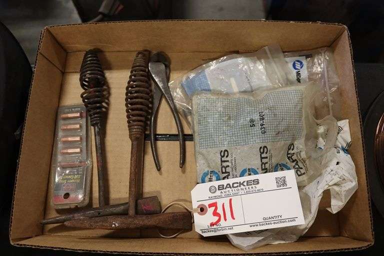 Box to go - Welding chippers & contact tips - Backes Commercial Auctioneers