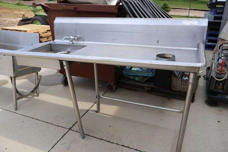 72" Stainless right hand soil table - Backes Commercial Auctioneers