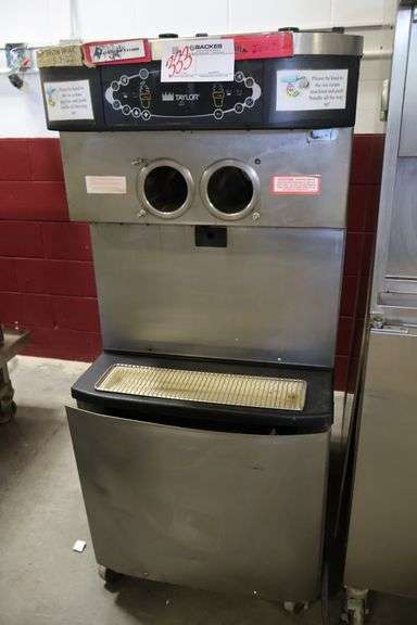 Taylor Crown C712-27 air cooled 2 product twist soft serve machine ...