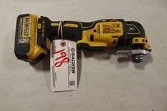 DeWalt DCS355 battery operated multi tool with 1 battery , no charger ...